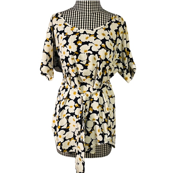 Poema | Tops | Poema By Modcloth Floral Belted Size Xs | Poshmark